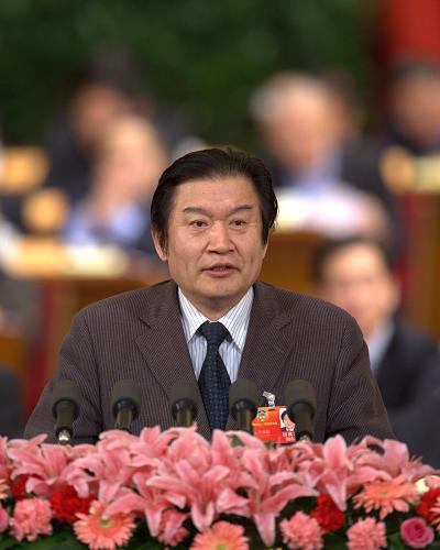 全国政协十一届五次会议第四次全体会